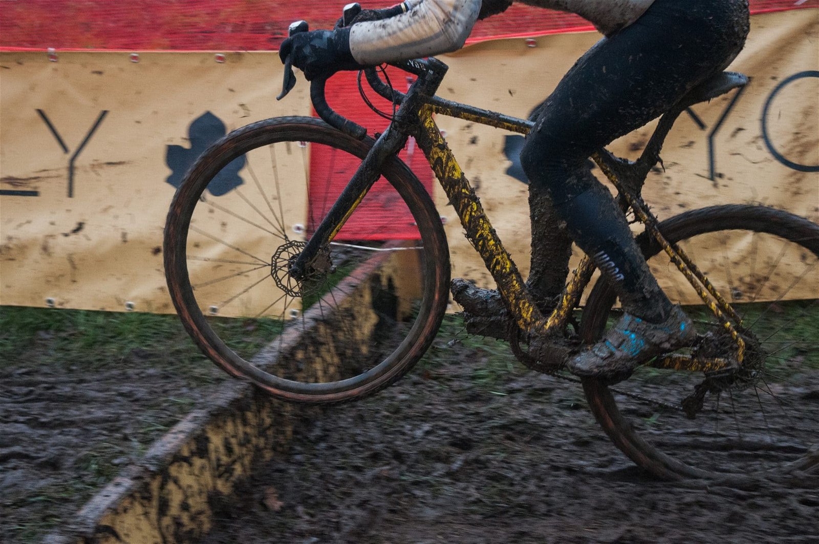 What Is a Cyclo-cross Bike? | The Cyclo-cross Bike Guide