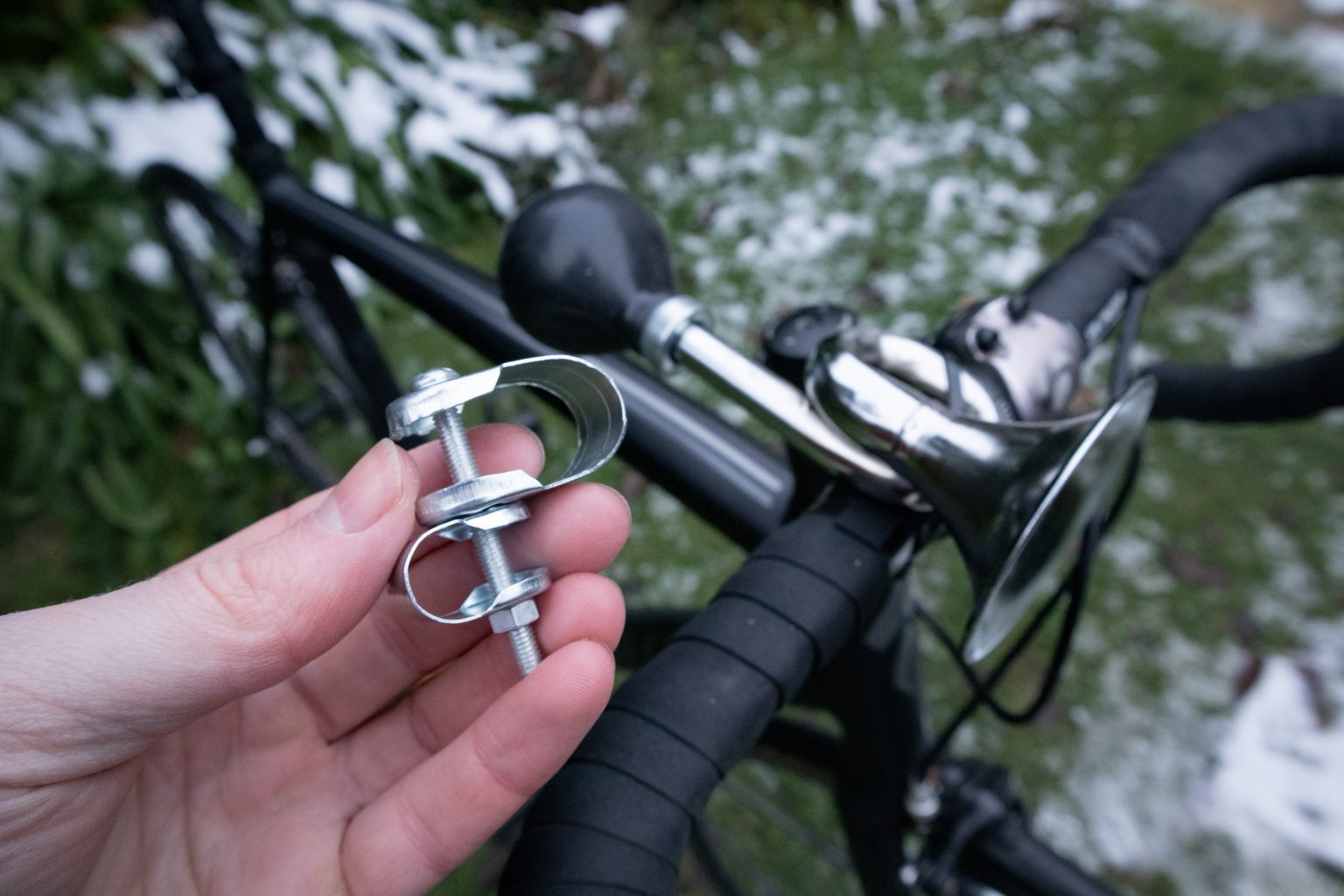 Adult Delta Airzound Bicycle Horn - Bikes Bike Bell