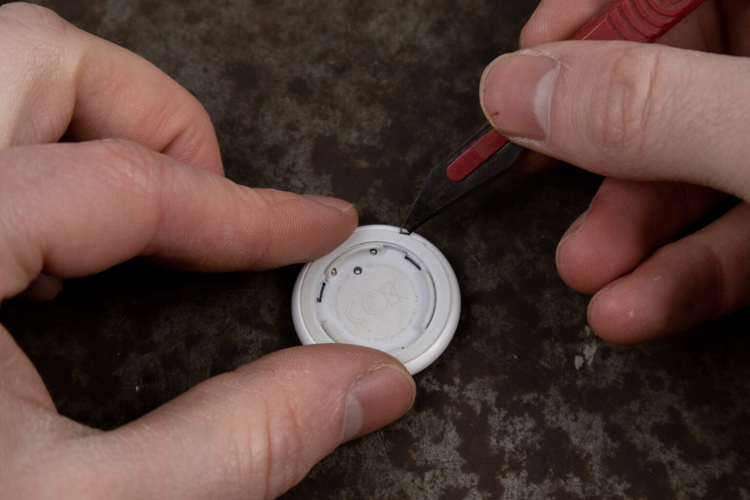 How to Silence an AirTag | 8 Simple Steps | Bike Tracking